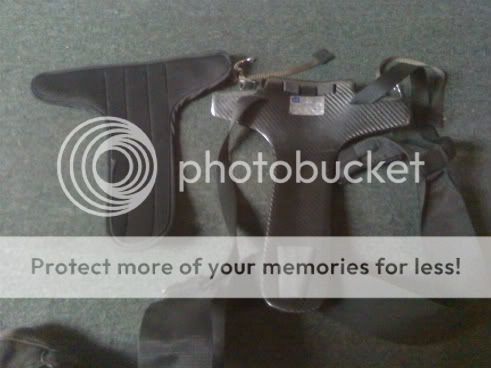 R3 Neck Restraint | race-deZert