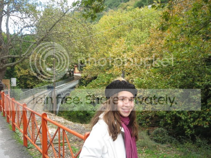 Νεραιδοσπιτα και γιγαντες(οδοιπορικο στην ορεινη Αχαια) | AVsite