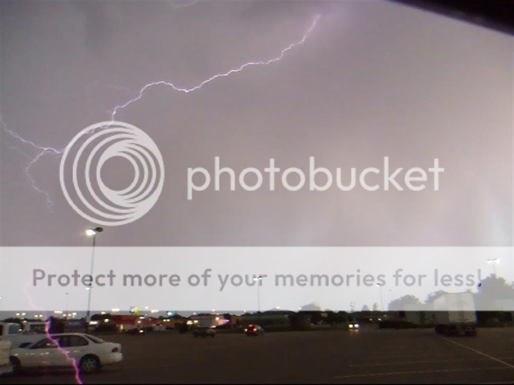Lightning! (photo, JPG, photobucket, mount) - Photography -Digital ...